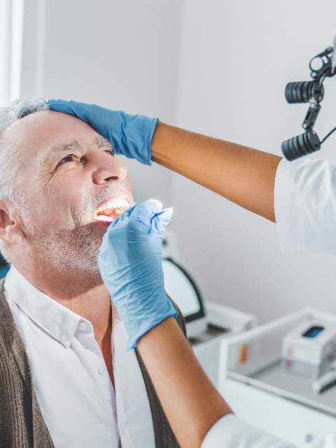 Causas no infecciosas de dolor por odinofagia (dolor de garganta ...